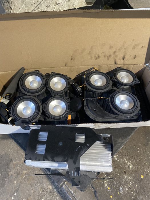 Difuzoare Logic 7 bmw e60 e61 e63 e64 e90 e91 e92 e93 Timisoara • OLX.ro