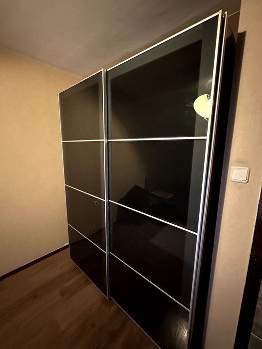 Гардероб IKEA - PAX с плъзгащи врати гр. София Борово • OLX.bg