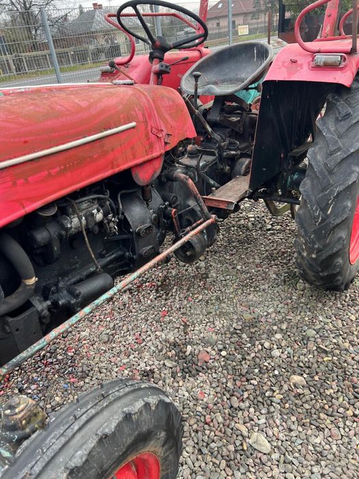 Tractor Kramer - 4 pistoane, motor defect Buhusi • OLX.ro