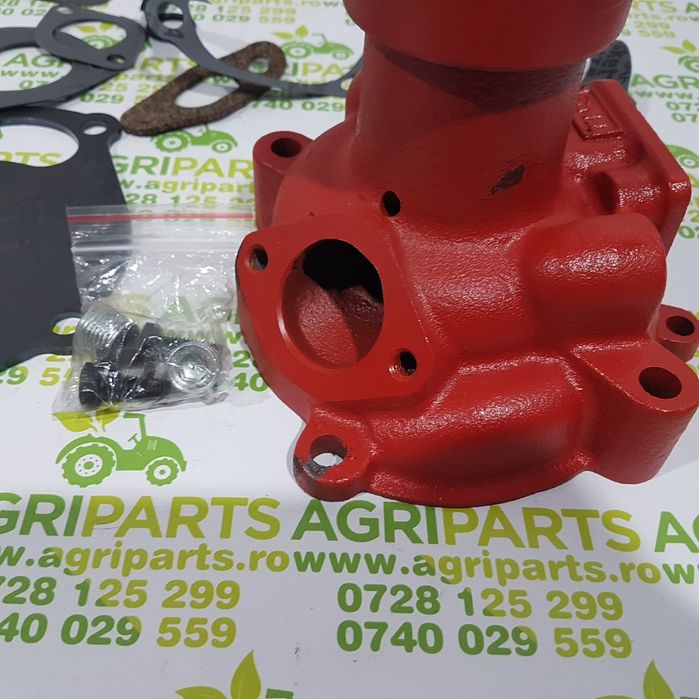Pompa apa tractor u445 Bacau • OLX.ro