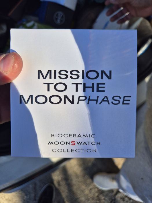 Vând ceas omega x swatch mission to the moon phase Valea Muscelului ...