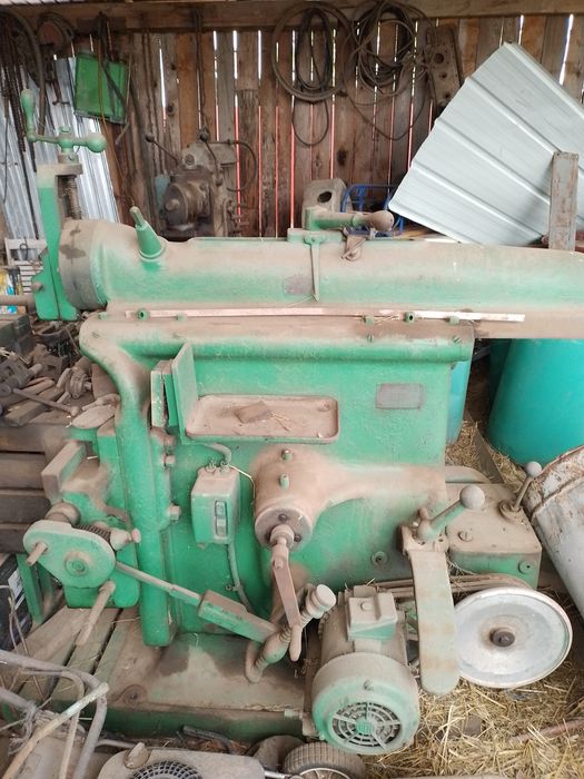 Freza universala,ciocan pneumatic,raboteza șeping Buntesti • OLX.ro