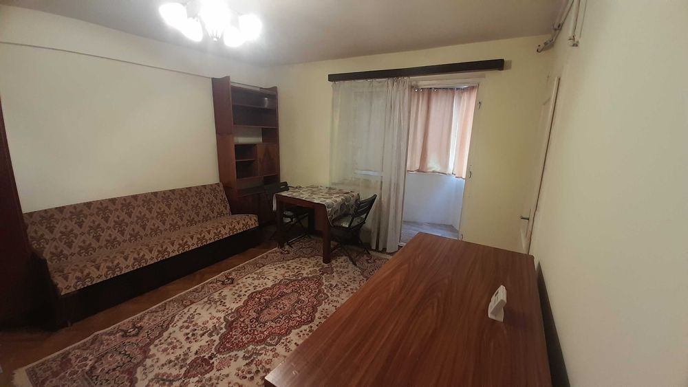 Garsoniera de inchiriat Brasov centrul civic Brasov • OLX.ro