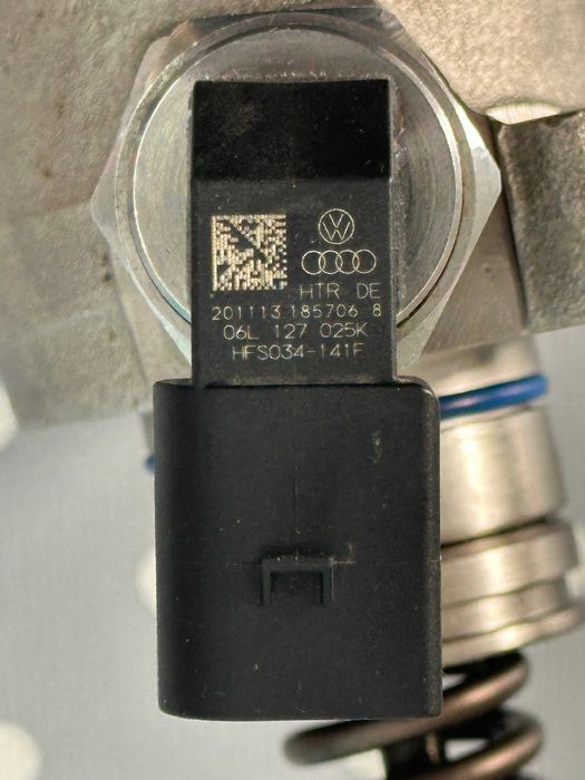 Pompa de inalta presiune VW OEM 06L127025K Bucuresti Sectorul 2 • OLX.ro