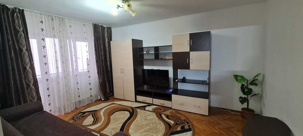 Inchiriez apartament 1 camera Arad • OLX.ro
