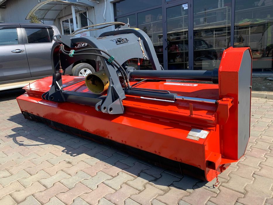 Freza Tocator curatat pasuni LANDMASTER 275 Targu-Mures • OLX.ro