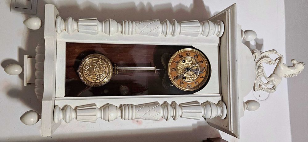 Ceas de perete cu pendula Kienzle - alb Brasov • OLX.ro