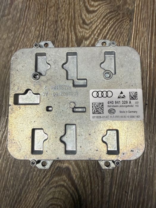 4H0941329A Оригинал Баласт Модул за Matrix Фарове Audi A6 A7 A8 RS гр ...