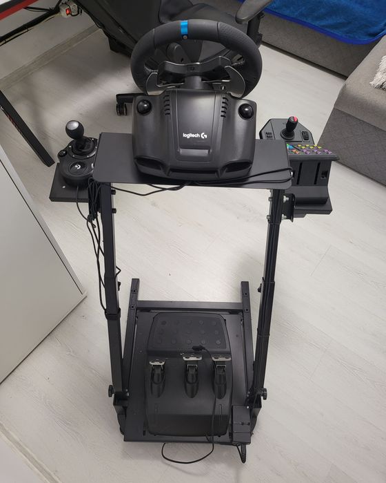 Logitech G29 + Side Panel Saitek + Schimbator G29 + Suport Volan Giroc ...
