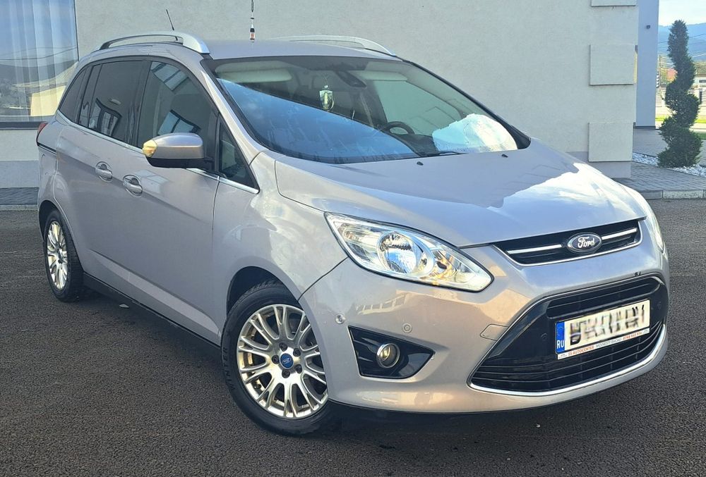 Ford grand c max 7 locuri Comanesti • OLX.ro
