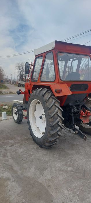 Tractor de vânzare UTB 650 Solacolu • OLX.ro