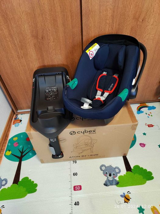 Scoica auto Cybex Silver ATON B2 I-SIZE Dark Blue + baza One isofix Corabia • OLX.ro