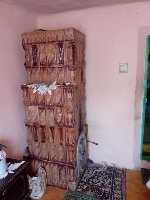 Vand casa din paianta si teren 700m Micsunestii Mari • OLX.ro