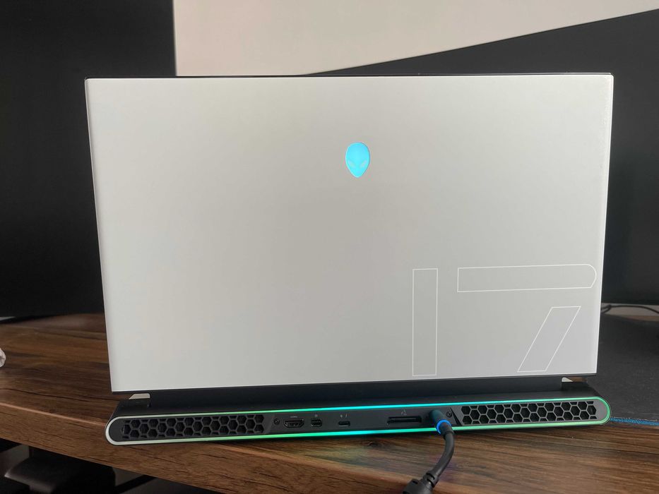 Alienware M17 R3 Intel 7 10thGen гр. Варна Гранд Мол Варна • OLX.bg