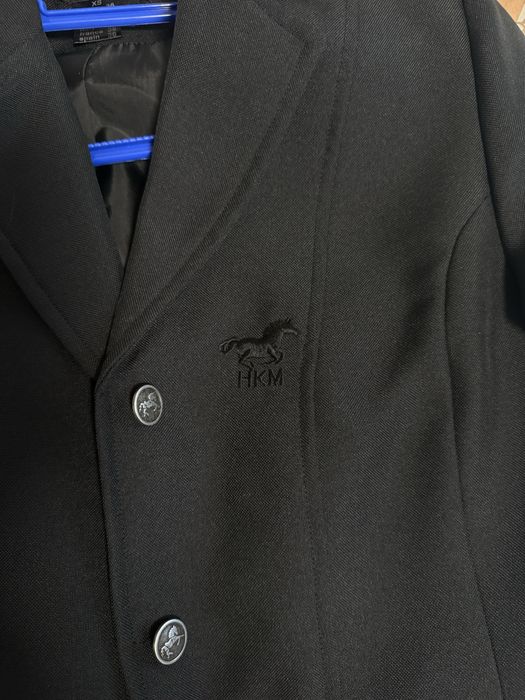 Черно женско сако за езда гр. София Левски • OLX.bg