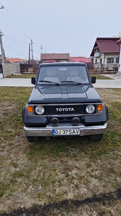 Toyota land cruiser j7 1987 Slobozia • OLX.ro
