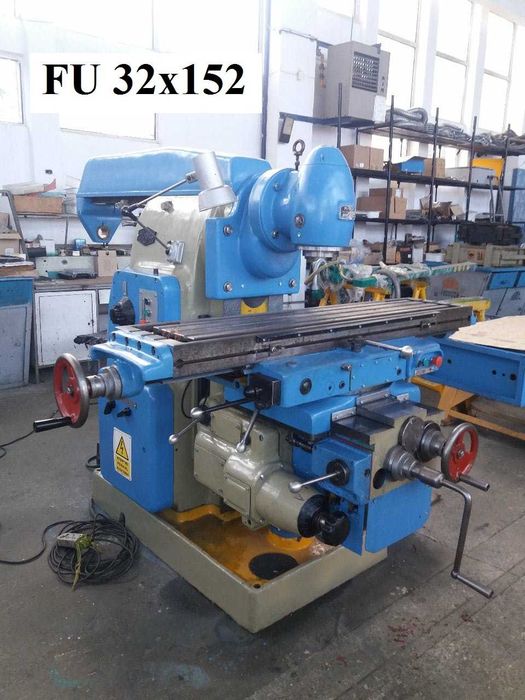 Vand strung, freza si diferite masini-unelte Bacau • OLX.ro