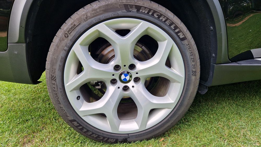 BMW X5 Achiziționată de noua din Romania Racovita • OLX.ro