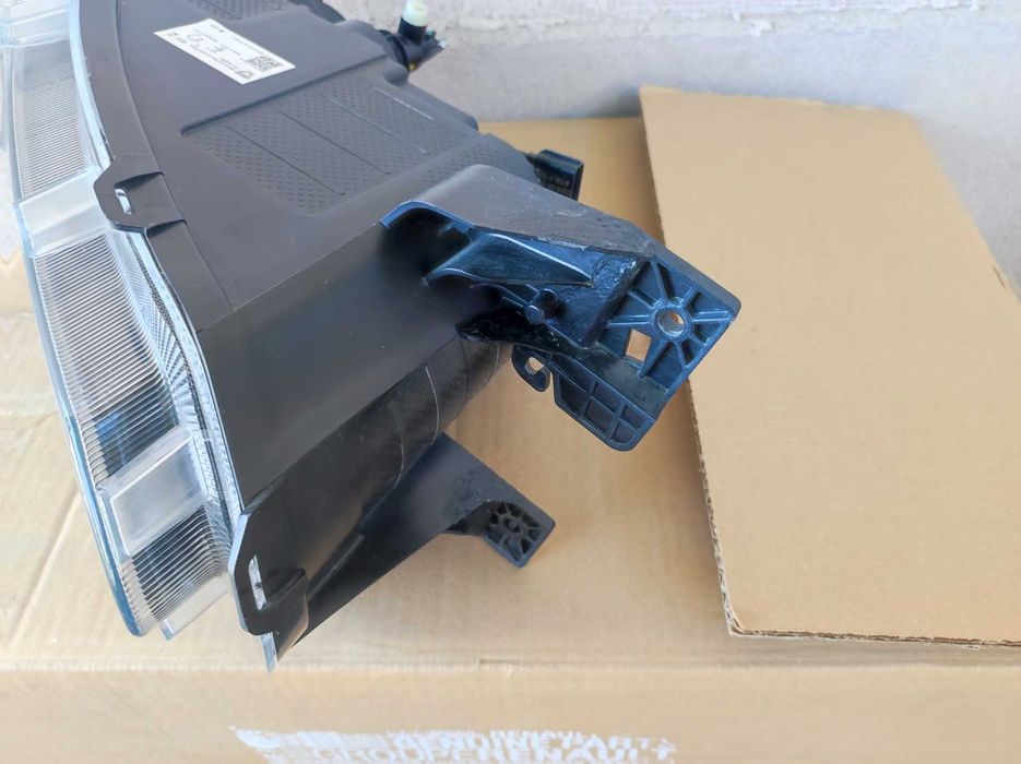 Far dreapta Dacia Spring 2021 2022 2023 2024 original Constanta • OLX.ro