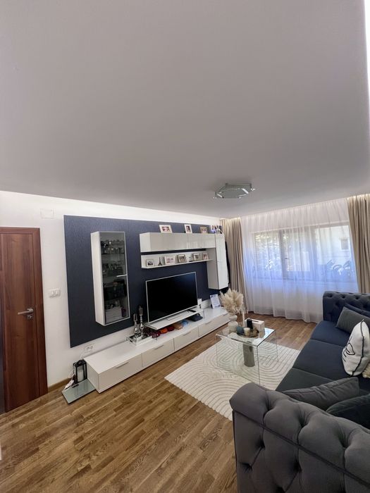 De vanzare-Timisoara-Calea Girocului Timisoara • OLX.ro