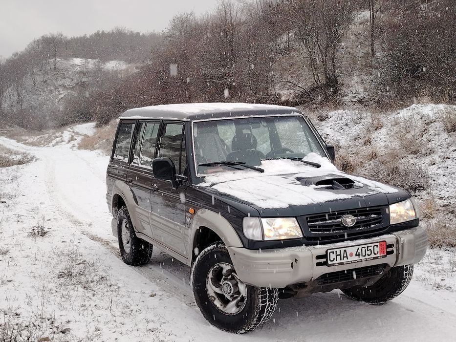 Hyundai Galloper 2.5 diesel 99 cp reductor Focsani • OLX.ro