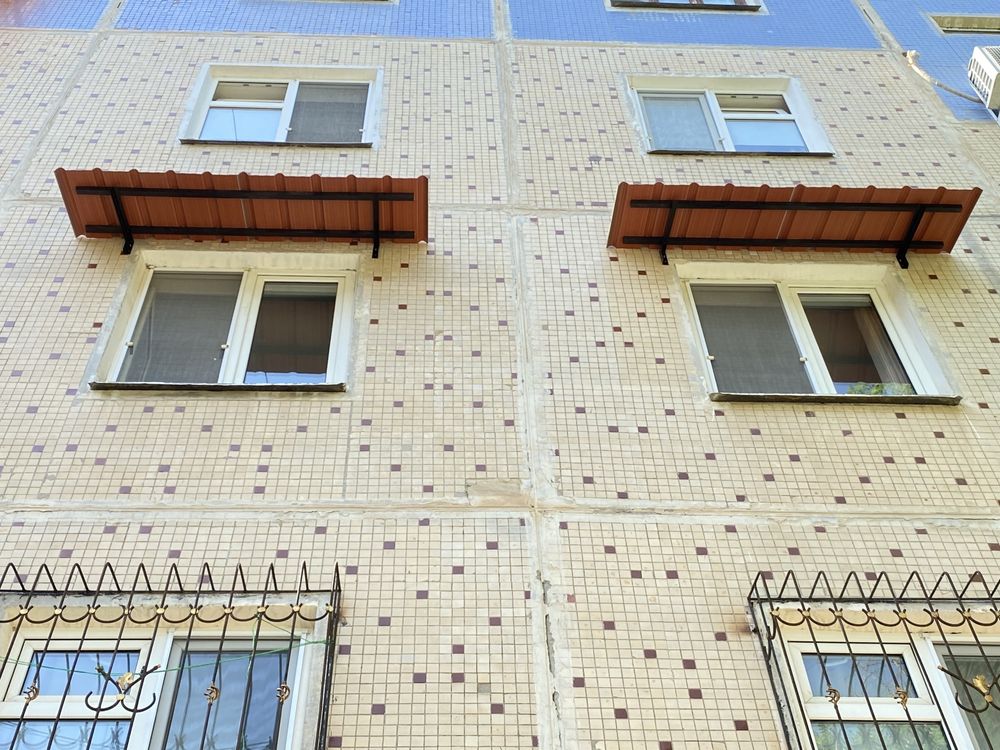 Ролики для сушки белья, козырьки над окнами сборка установка - Готовые ...