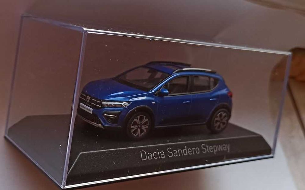 Macheta Dacia Sandero MK3 Stepway 2021 albastru - Norev 1/43 Bucuresti Sectorul 1 • OLX.ro
