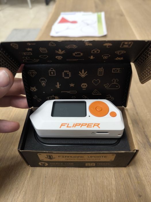 Продавам Flipper zero гр. София Център • OLX.bg