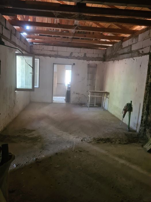 Casa de vanzare lacul dulce Braila • OLX.ro