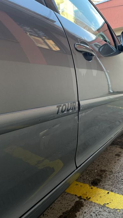 Volkswagen golf 5 1.4 benzina Iasi • OLX.ro