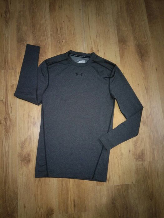 Bluza compresie de damă Under Armour ColdGear mărimea S/M Botosani • OLX.ro