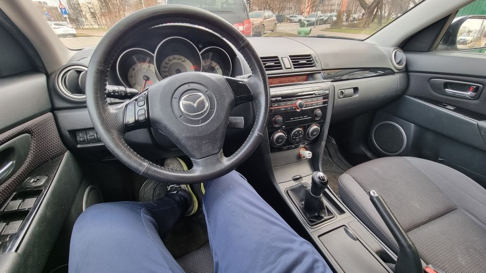 Mazda 3 anul 2009 Iasi • OLX.ro