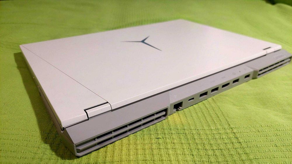 Laptop Gaming Lenovo Legion 5 Pro 16ACH6H – Garantie inca 14 Luni EMAG ...