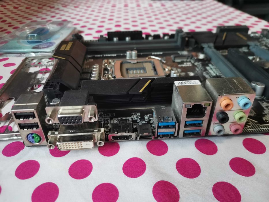 Placa de baza Gigabyte Z170-D3H socket 1151. Bucuresti Sectorul 4 • OLX.ro