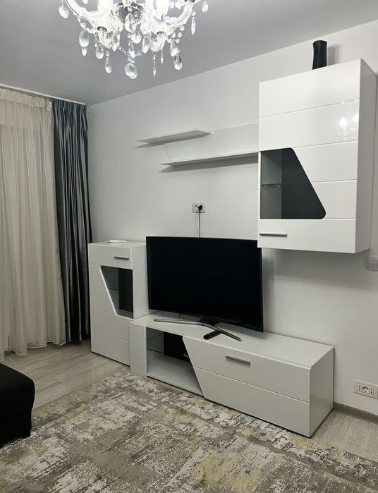 Mobilier living alb Bucuresti Sectorul 1 • OLX.ro