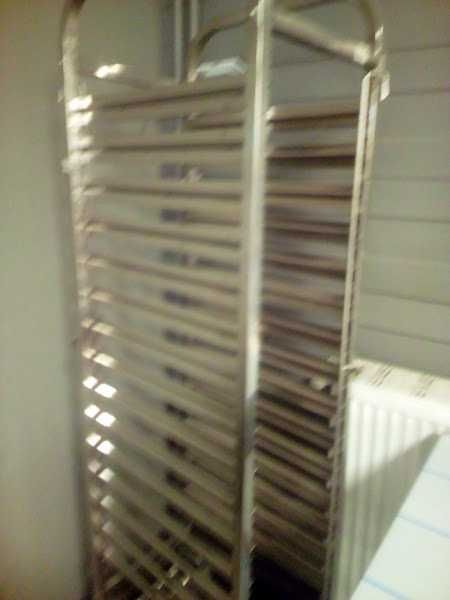 Carucior,rastel,raft,tavi, capacitate 16 tavi x GN 1/1, 60 x40 cm inox ...