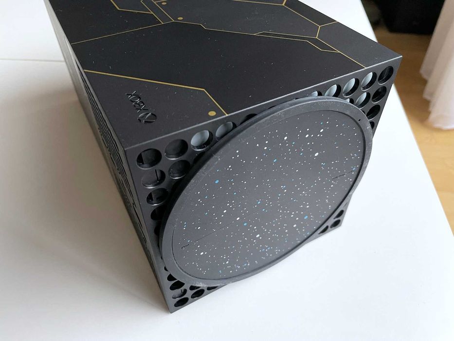 Xbox Series X Limited Edition Halo Infinite - Приставки Алматы на Olx