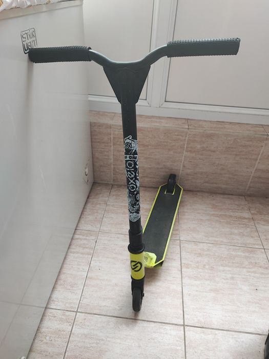 Скутер oxelo жълт гр. Варна Аспарухово • OLX.bg