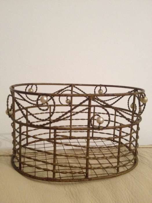 Cutii vintage,vechi Bucuresti Sectorul 4 • OLX.ro