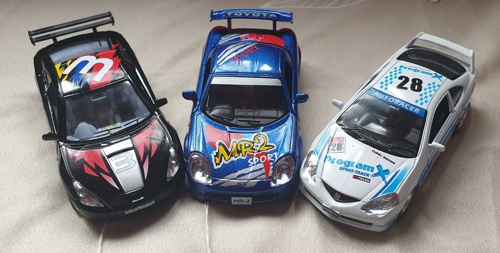 Masinute Die Cast de Curse Toyota Celica,Toyota MR2 si Honda Integra ...