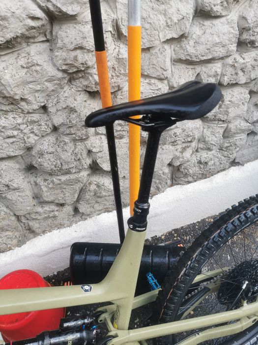 Vand Radon Carbon Nou Brasov • OLX.ro