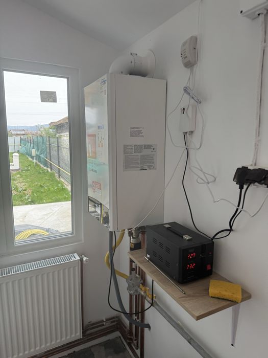 Casa de vanzare Podeni Noi / 70 000 Euro negociabil Nevesteasca • OLX.ro