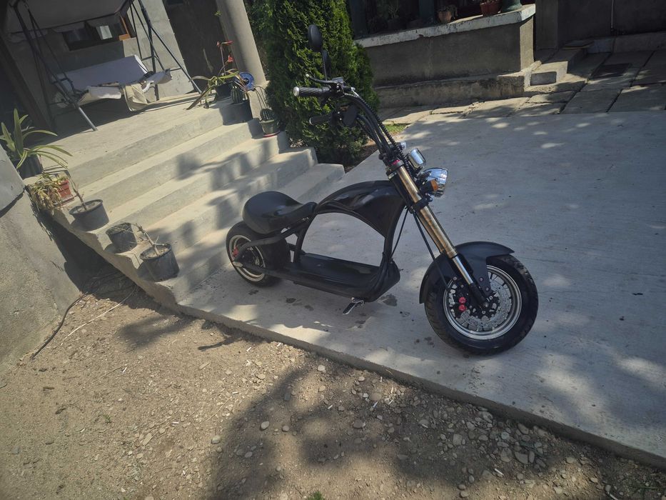 Vand scuter electric Citycoco chopper-nu necesita permis Tantareni • OLX.ro