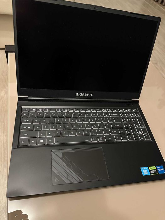 Laptop GIGABYTE G5 KF i5-12500 h 4.5 GHz, GeForce RTX 4060 8GB Ploiesti • OLX.ro