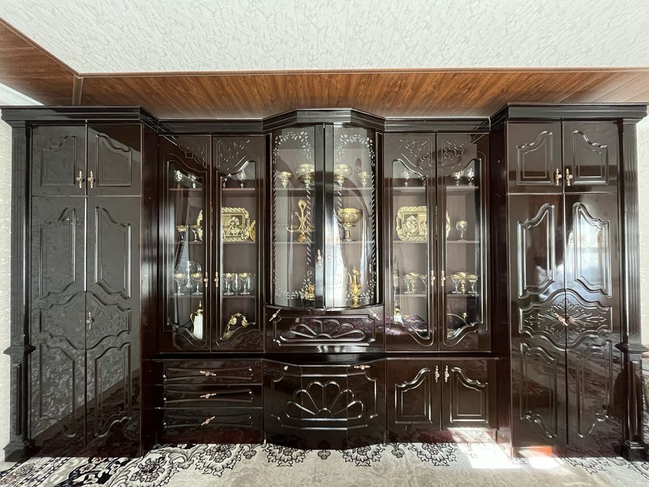 Mexmonxona mebeli stenka: 3 000 000 so’m - Mehmonxona uchun mebel Marg'ilon на Olx