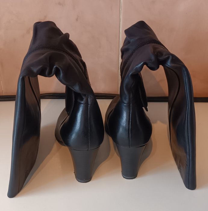 Cisme damă din piele de vițel. Intacte, comode, stabile, fără zgârietu ...