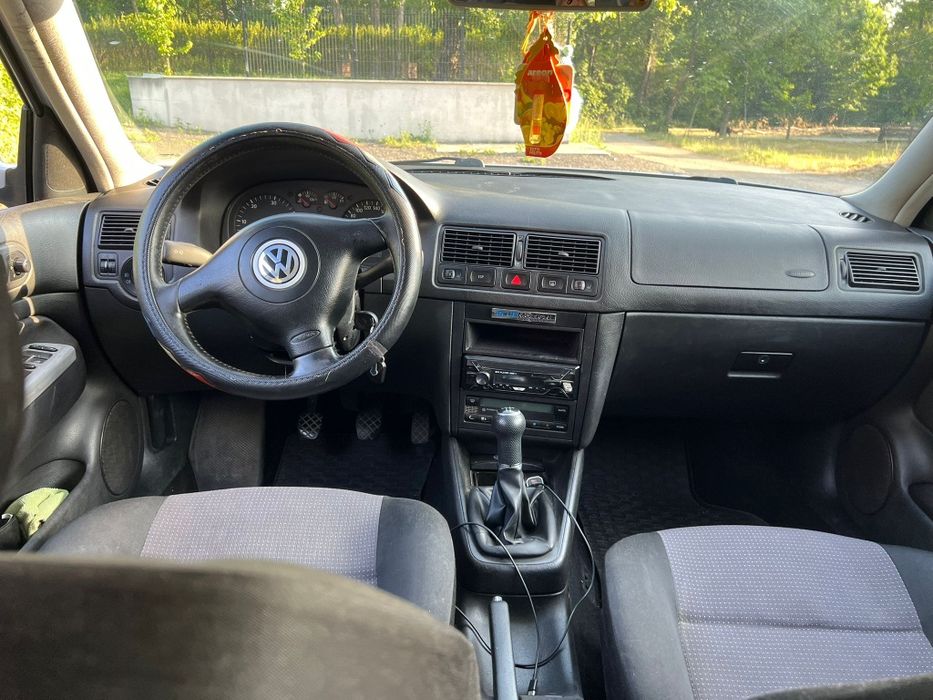 Vând golf 4 An 2001 Beius • OLX.ro