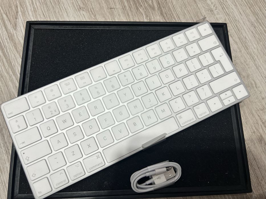 Apple magic keyboard A1644 гр. Добрич Автогара • OLX.bg