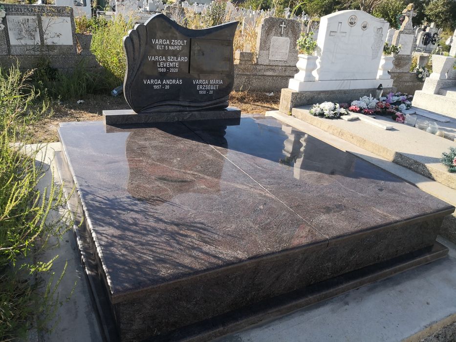 Monumente funerare Timisoara • OLX.ro