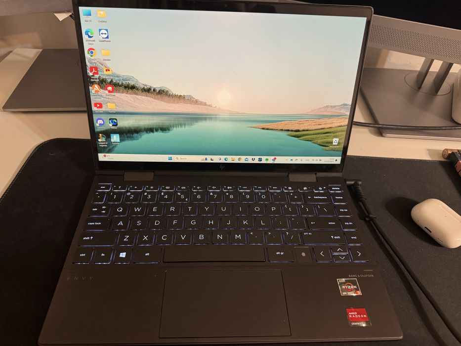 Лаптоп HP Envy x360 гр. София Дървеница • OLX.bg